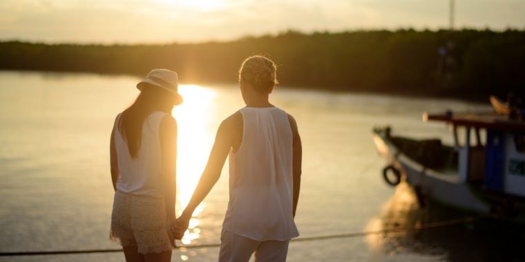 How Long Should a Christian Date Before Getting Married? | AGW MINISTRIES